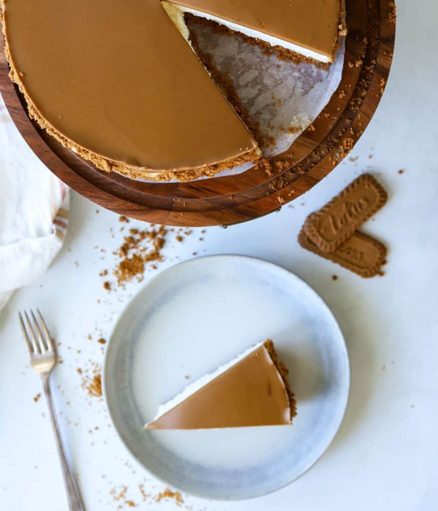 Lotus Biscoff Cheesecake (No Bake) - Simply Made Eats