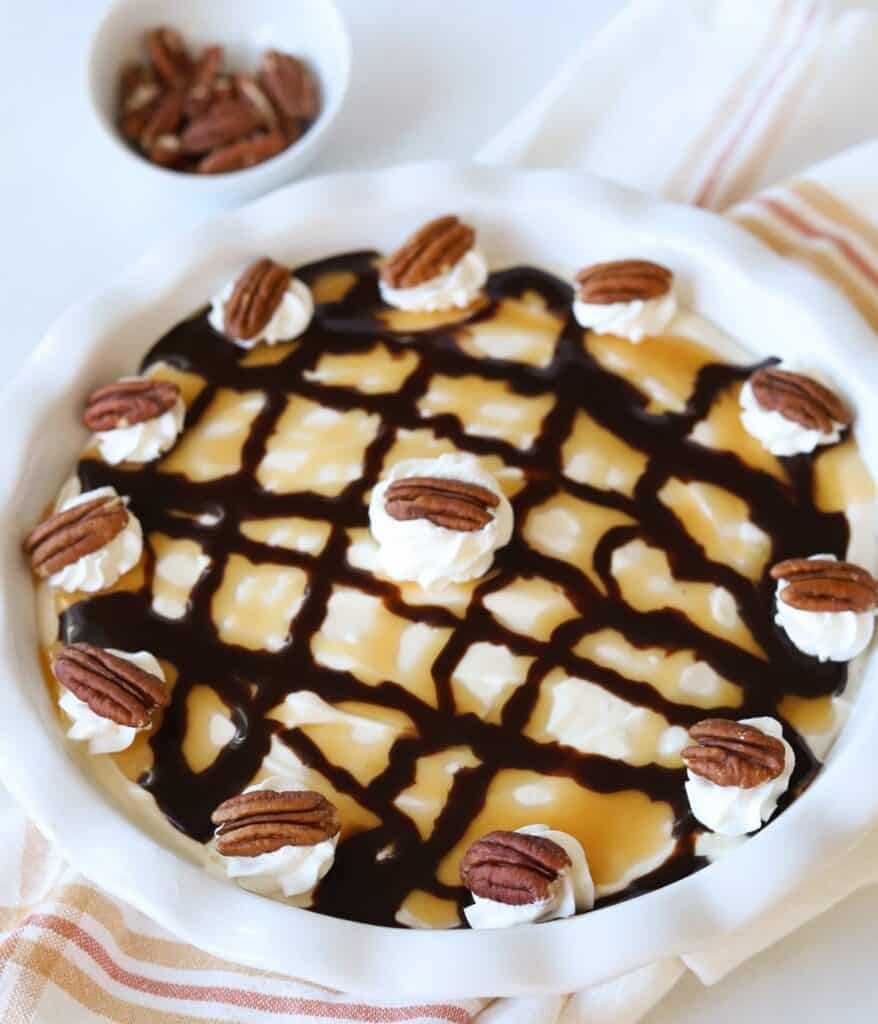 Turtle Pie (No Bake Recipe) - Simply Made Eats