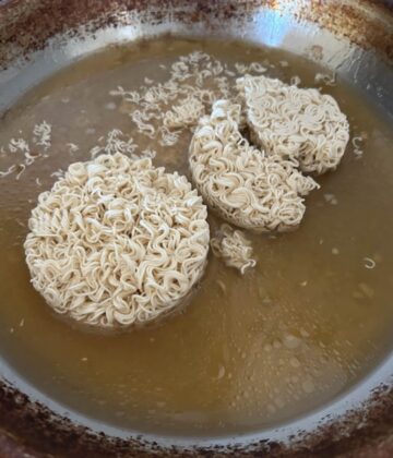 Chili Oil Ramen (10 Minute One Pan Recipe) - Simply Made Eats