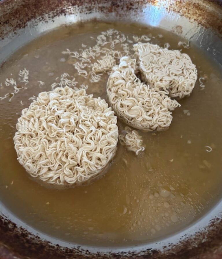 Chili Oil Ramen (10 Minute One Pan Recipe) - Simply Made Eats