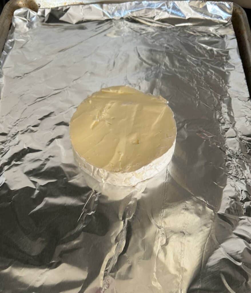 Garlic Butter Baked Brie with Honey - Simply Made Eats